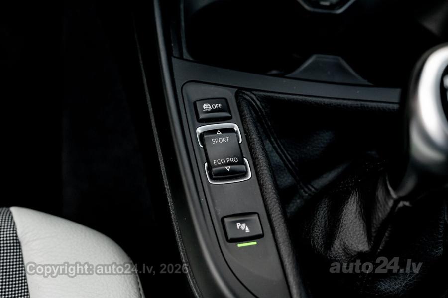 Black BMW 1-series 2012 in Parnu, with an engine capacity of 2.00 L and mileage of 230 thousand km for 6999 €, photo 27 on AUTOMOTO.COM.LV
