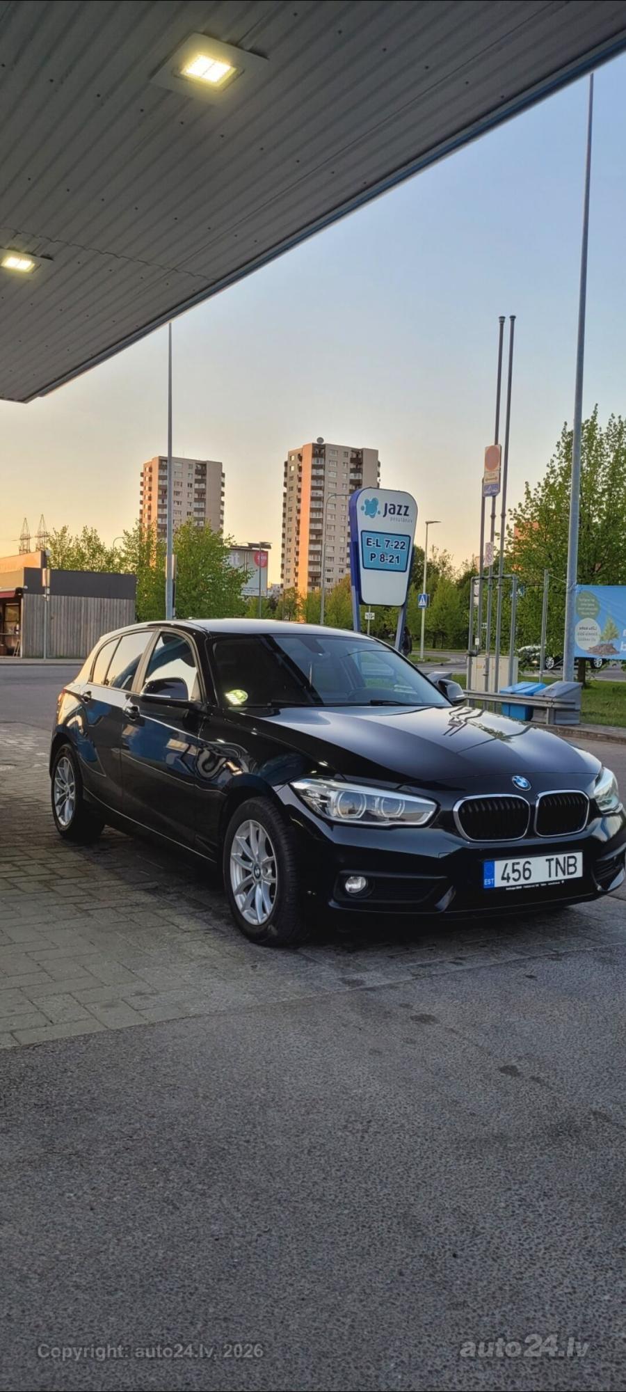 Black BMW 1-series 2016 in Tallinn, with an engine capacity of 1.50 L and mileage of 247 thousand km for 8550 €, photo 2 on AUTOMOTO.COM.LV