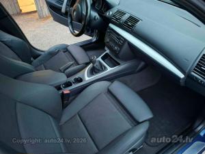 Zils BMW 1-series 2006 Tallina, ar dzinēja tilpumu 2.00 L un nobraukumu 241 tūkst. km par 5200 €, foto 12 vietnē AUTOMOTO.COM.LV