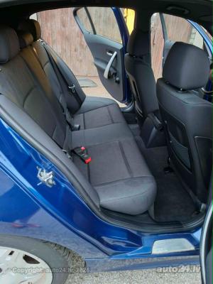 Zils BMW 1-series 2006 Tallina, ar dzinēja tilpumu 2.00 L un nobraukumu 241 tūkst. km par 5200 €, foto 14 vietnē AUTOMOTO.COM.LV