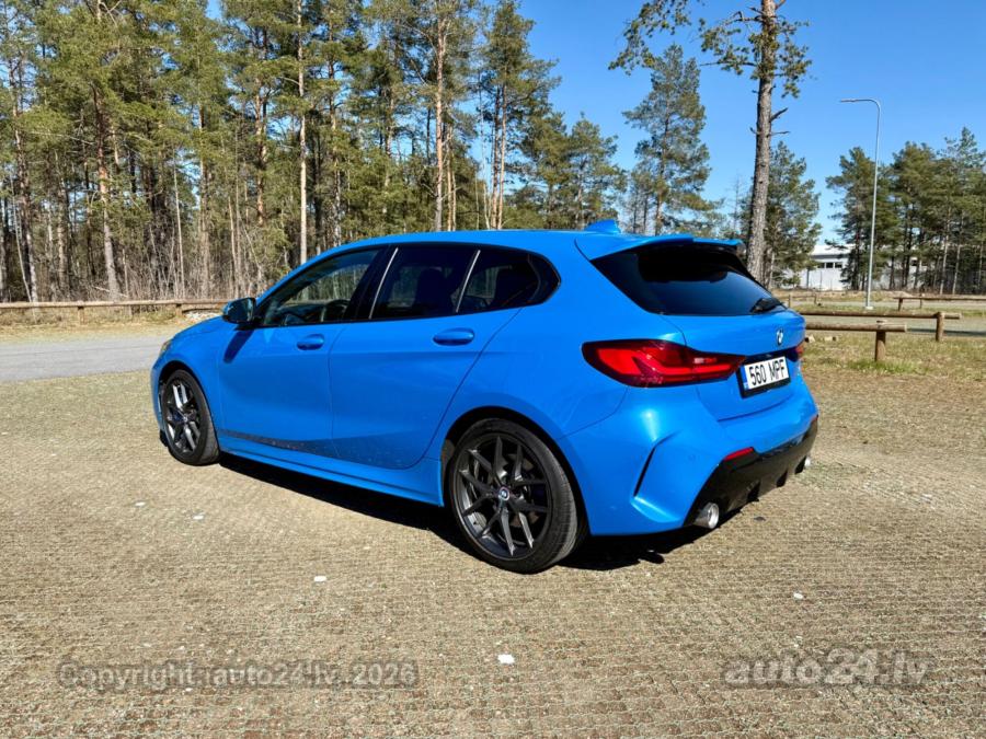 Blue BMW 1-series 2019 in Tallinn, with an engine capacity of 2.00 L and mileage of 109 thousand km for 23800 €, photo 10 on AUTOMOTO.COM.LV