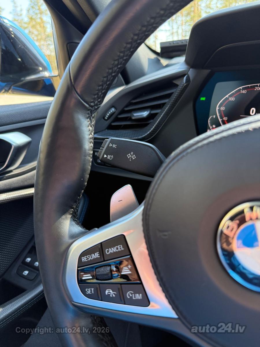 Blue BMW 1-series 2019 in Tallinn, with an engine capacity of 2.00 L and mileage of 109 thousand km for 23800 €, photo 14 on AUTOMOTO.COM.LV