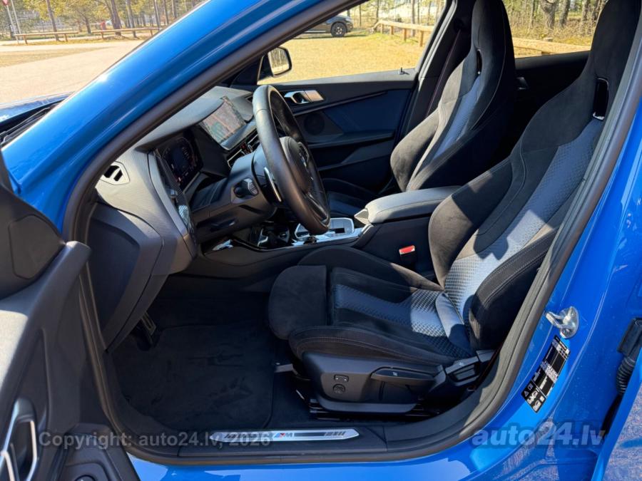 Blue BMW 1-series 2019 in Tallinn, with an engine capacity of 2.00 L and mileage of 109 thousand km for 23800 €, photo 20 on AUTOMOTO.COM.LV