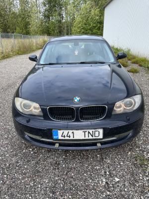 Zils BMW 1-series 2008 Kehra, ar dzinēja tilpumu 2.00 L un nobraukumu 300 tūkst. km par 2700 €, foto 3 vietnē AUTOMOTO.COM.LV