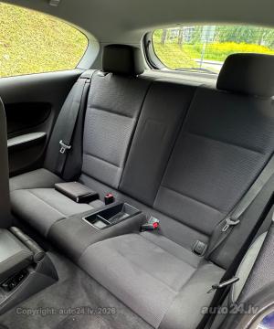 Zils BMW 1-series 2010 Tallina, ar dzinēja tilpumu 1.60 L un nobraukumu 117 tūkst. km par 5999 €, foto 15 vietnē AUTOMOTO.COM.LV