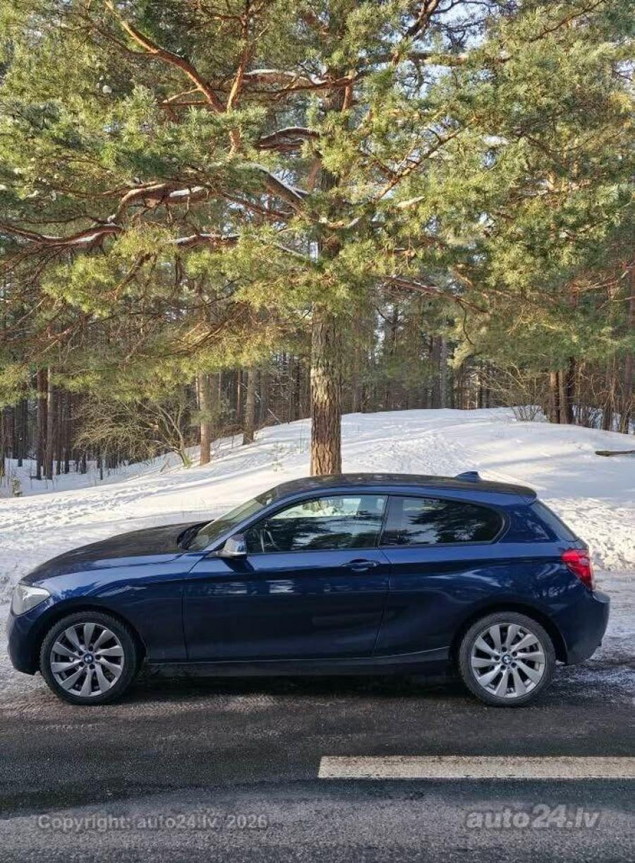 Zils BMW 1-series 2014 Tallina, ar dzinēja tilpumu 1.60 L un nobraukumu 150 tūkst. km par 9000 €, foto 5 vietnē AUTOMOTO.COM.LV