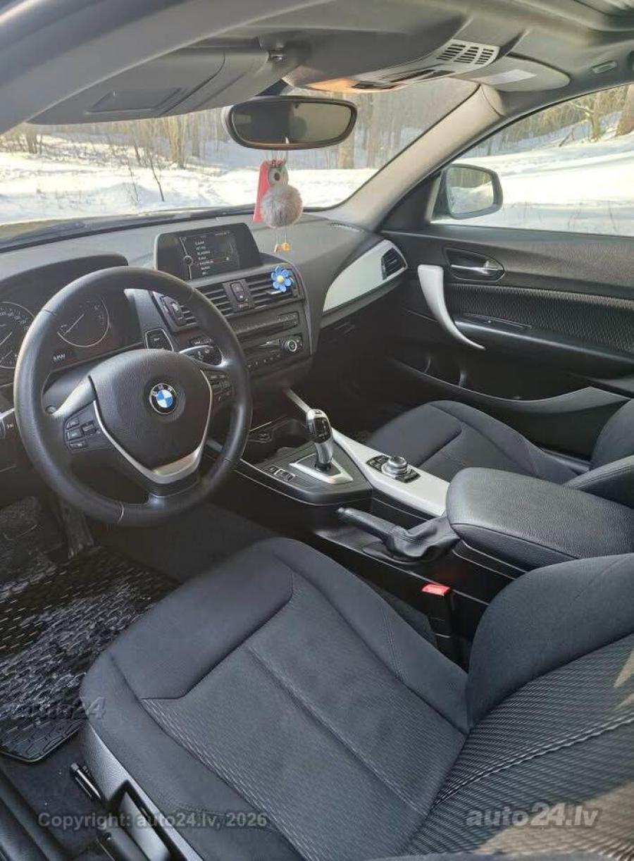 Zils BMW 1-series 2014 Tallina, ar dzinēja tilpumu 1.60 L un nobraukumu 150 tūkst. km par 9000 €, foto 6 vietnē AUTOMOTO.COM.LV