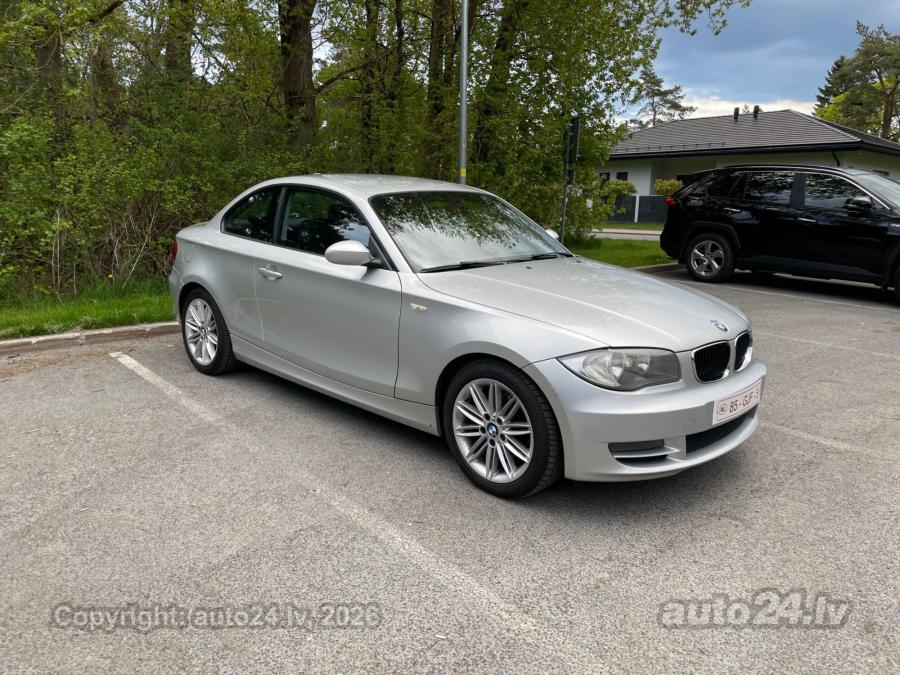 Pelēks BMW 1-series 2008 Tallina, ar dzinēja tilpumu 2.00 L un nobraukumu 289 tūkst. km par 6900 €, foto 3 vietnē AUTOMOTO.COM.LV
