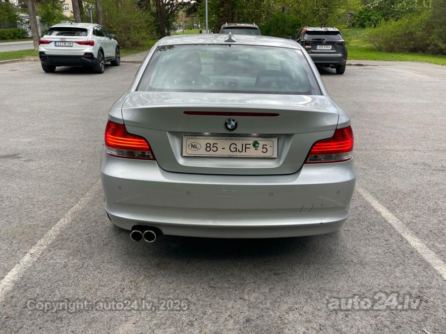 Pelēks BMW 1-series 2008 Tallina, ar dzinēja tilpumu 2.00 L un nobraukumu 289 tūkst. km par 6900 €, foto 10 vietnē AUTOMOTO.COM.LV