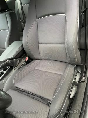 Pelēks BMW 1-series 2008 Tallina, ar dzinēja tilpumu 2.00 L un nobraukumu 289 tūkst. km par 6900 €, foto 16 vietnē AUTOMOTO.COM.LV