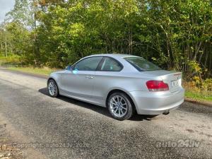 Pelēks BMW 1-series 2009 Kuresāre, ar dzinēja tilpumu 2.00 L un nobraukumu 265 tūkst. km par 5750 €, foto 5 vietnē AUTOMOTO.COM.LV