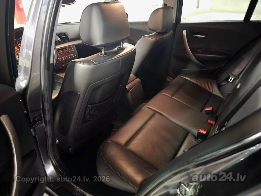 Серый БМВ 1 Серия 2004 в Таллин, объемом двигателя 2.00 л и пробегом 309 тыс. км за 4499 €, фото 10 на AUTOMOTO.COM.LV