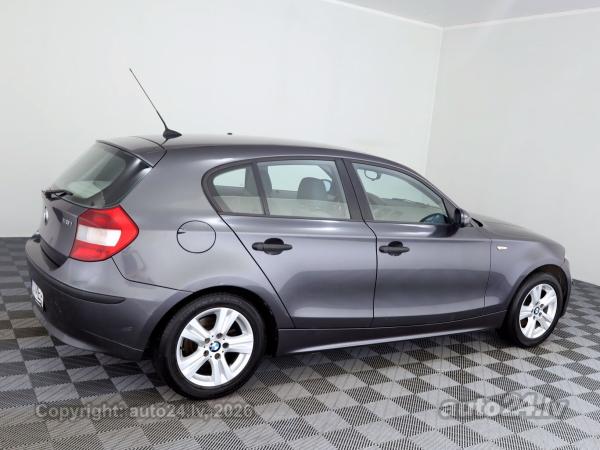 БМВ 1 Серия 2004 в Таллин на AUTOMOTO.COM.LV Серый БМВ 1 Серия 2004 в Таллин, объемом двигателя 1.60 л и пробегом 303 тыс. км за 1599 €, фото 4 на AUTOMOTO.COM.LV