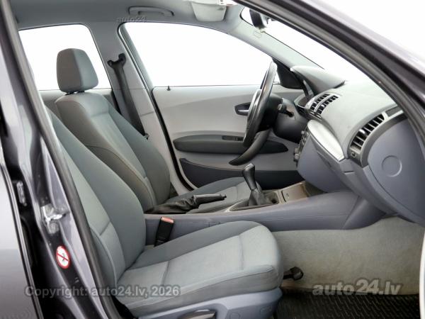БМВ 1 Серия 2004 в Таллин на AUTOMOTO.COM.LV Серый БМВ 1 Серия 2004 в Таллин, объемом двигателя 1.60 л и пробегом 303 тыс. км за 1599 €, фото 7 на AUTOMOTO.COM.LV