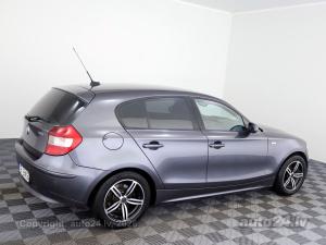 Grey BMW 1-series 2005 in Tallinn, with an engine capacity of 2.00 L and mileage of 123 thousand km for 2499 €, photo 4 on AUTOMOTO.COM.LV