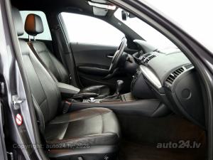 Grey BMW 1-series 2005 in Tallinn, with an engine capacity of 2.00 L and mileage of 123 thousand km for 2499 €, photo 7 on AUTOMOTO.COM.LV