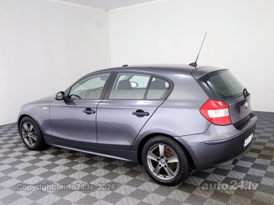 Grey BMW 1-series 2005 in Tallinn, with an engine capacity of 1.60 L and mileage of 213 thousand km for 2199 €, photo 5 on AUTOMOTO.COM.LV