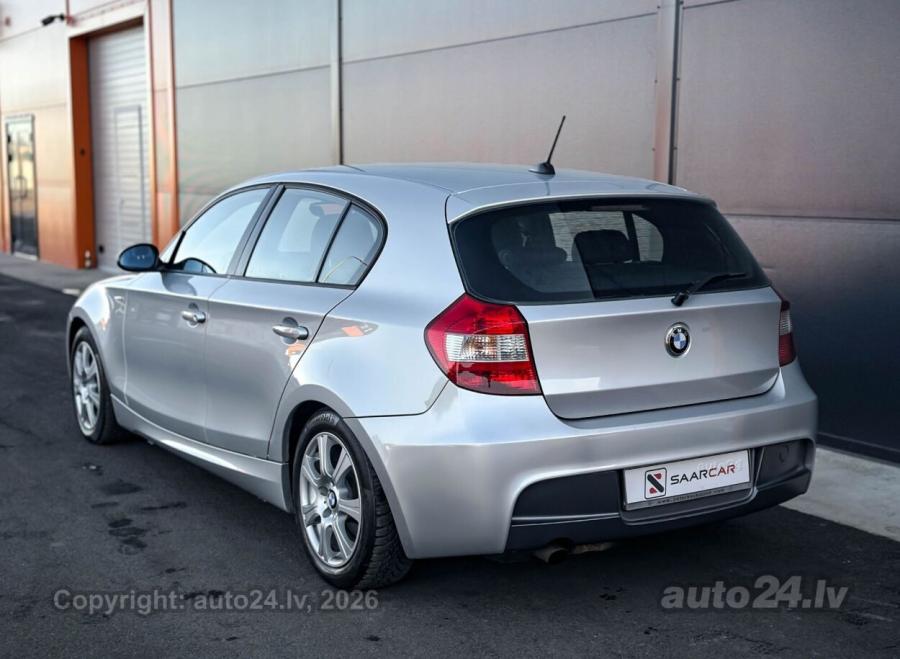 Grey BMW 1-series 2006 in Kuressaare, with an engine capacity of 1.60 L and mileage of 213 thousand km for 3590 €, photo 4 on AUTOMOTO.COM.LV
