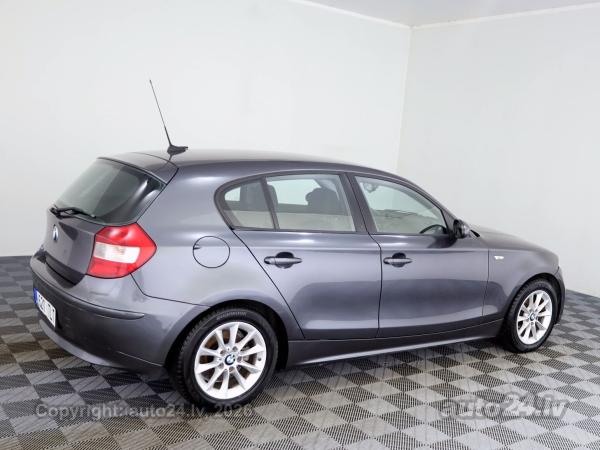 Pelēks BMW 1-series 2006 Tallina, ar dzinēja tilpumu 2.00 L un nobraukumu 216 tūkst. km par 1899 €, foto 3 vietnē AUTOMOTO.COM.LV