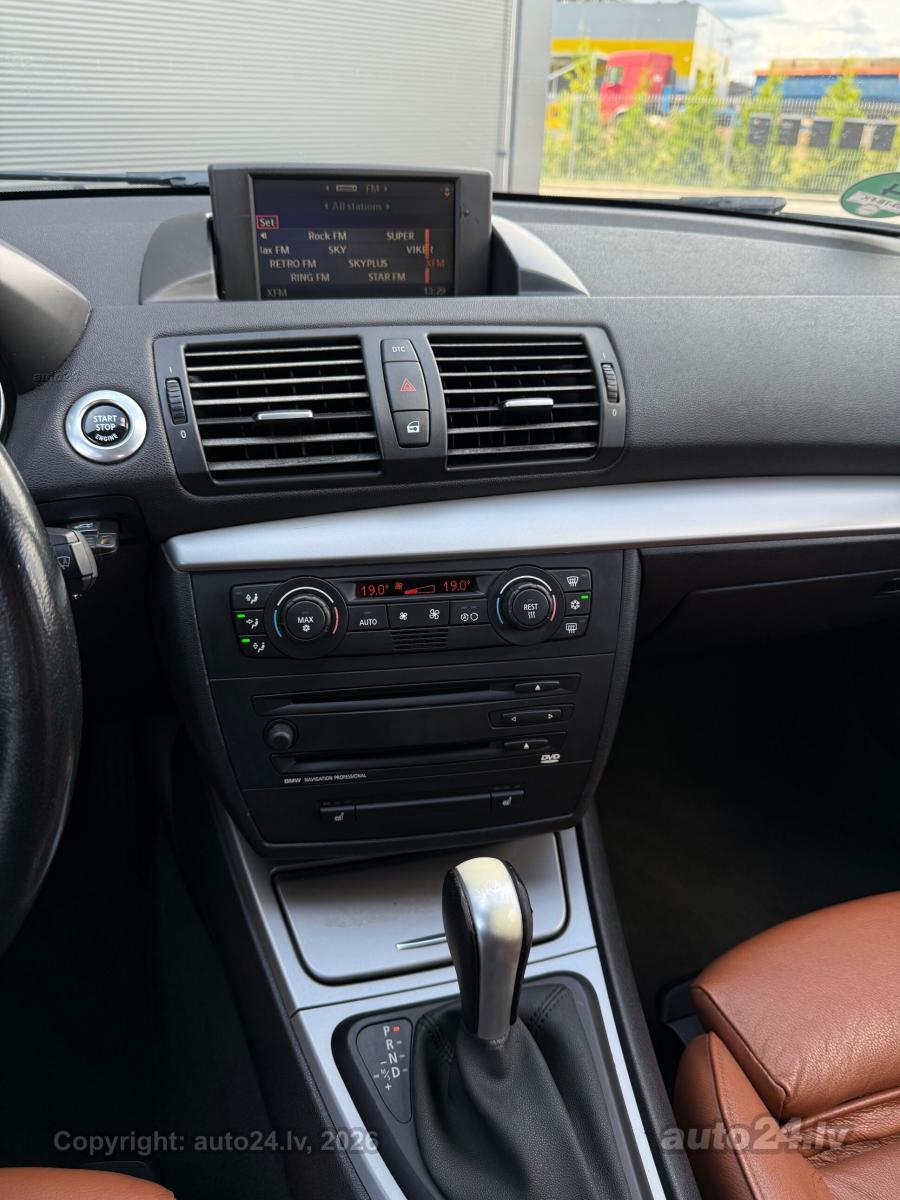 Grey BMW 1-series 2006 in Tartu, with an engine capacity of 2.00 L and mileage of 258 thousand km for 5500 €, photo 13 on AUTOMOTO.COM.LV