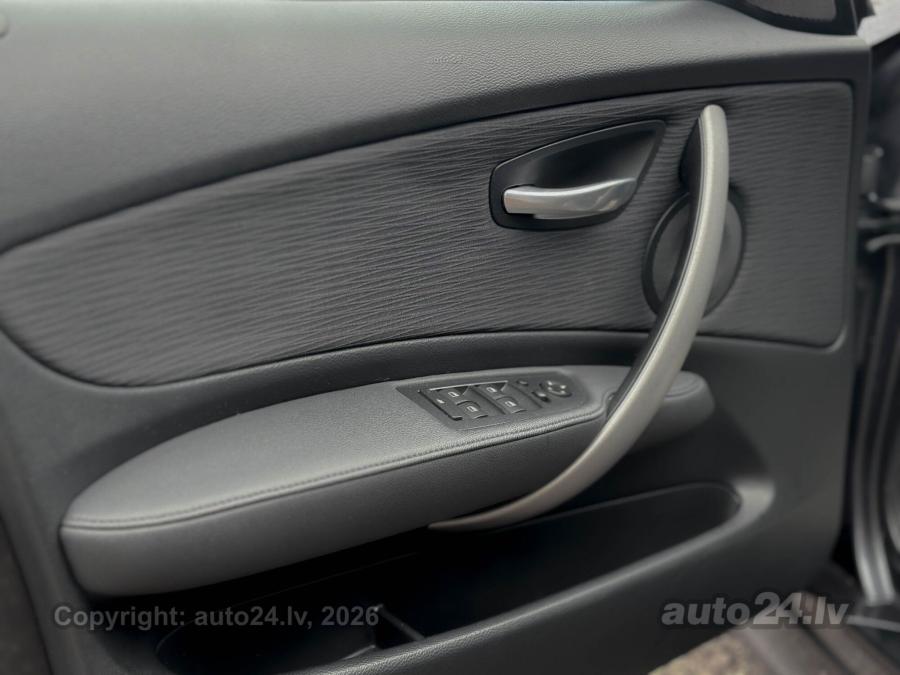 Grey BMW 1-series 2007 in Kuressaare, with an engine capacity of 1.60 L and mileage of 214 thousand km for 3690 €, photo 23 on AUTOMOTO.COM.LV
