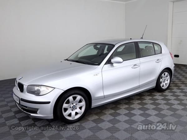 BMW 1-series 2007 in Tallinn on AUTOMOTO.COM.LV Grey BMW 1-series 2007 in Tallinn, with an engine capacity of 1.60 L and mileage of 166 thousand km for 2799 €, photo 3 on AUTOMOTO.COM.LV