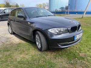 Pelēks BMW 1-series 2008 Tallina, ar dzinēja tilpumu 2.00 L un nobraukumu 273 tūkst. km par 3499 €, foto 4 vietnē AUTOMOTO.COM.LV