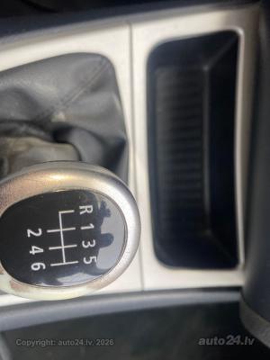 Pelēks BMW 1-series 2008 Tallina, ar dzinēja tilpumu 2.00 L un nobraukumu 273 tūkst. km par 3499 €, foto 15 vietnē AUTOMOTO.COM.LV