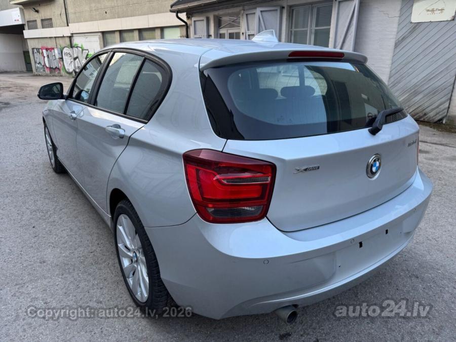 Pelēks BMW 1-series 2014 Tallina, ar dzinēja tilpumu 2.00 L un nobraukumu 301 tūkst. km par 7000 €, foto 3 vietnē AUTOMOTO.COM.LV