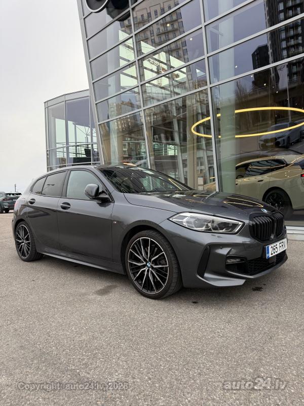 Grey BMW 1-series 2020 in Tallinn, with an engine capacity of 2.00 L and mileage of 57 thousand km for 28500 €, photo 3 on AUTOMOTO.COM.LV