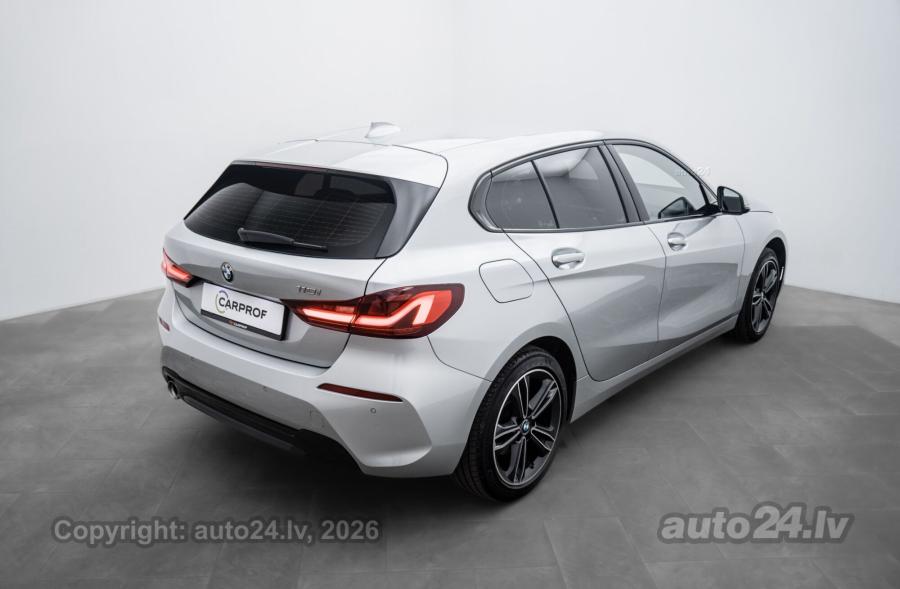 Grey BMW 1-series 2020 in Tallinn, with an engine capacity of 1.50 L and mileage of 67 thousand km for 18999 €, photo 6 on AUTOMOTO.COM.LV