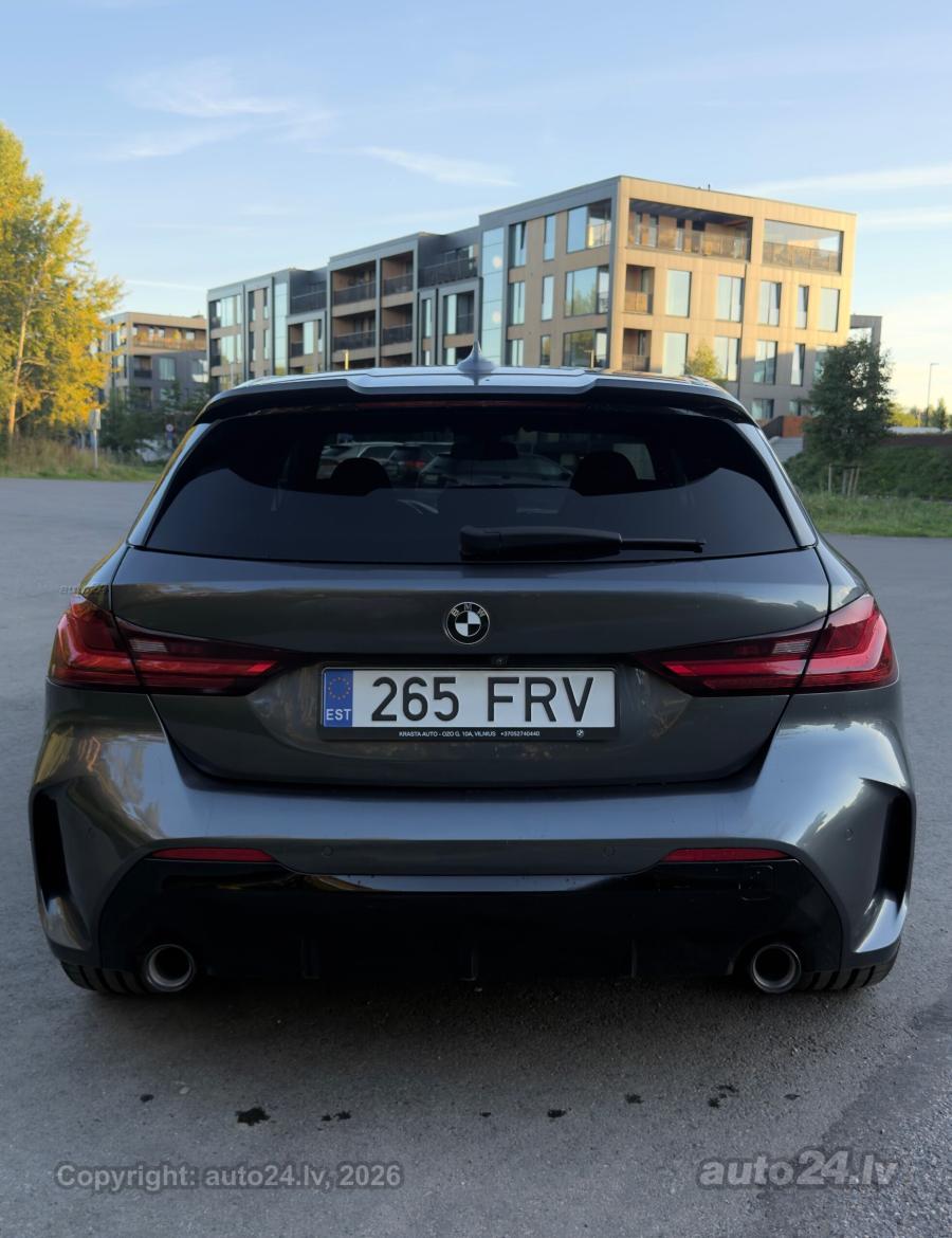 Grey BMW 1-series 2020 in Tallinn, with an engine capacity of 2.00 L and mileage of 62 thousand km for 27500 €, photo 6 on AUTOMOTO.COM.LV