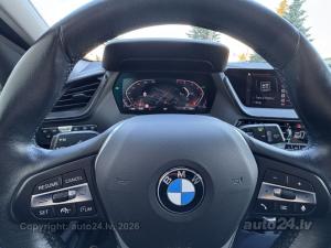 Pelēks BMW 1-series 2021 Tallina, ar dzinēja tilpumu 1.50 L un nobraukumu 41 tūkst. km par 22600 €, foto 6 vietnē AUTOMOTO.COM.LV