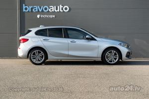 Pelēks BMW 1-series 2021 Tartu, ar dzinēja tilpumu 1.50 L un nobraukumu 45 tūkst. km par 21900 €, foto 5 vietnē AUTOMOTO.COM.LV