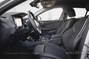Pelēks BMW 1-series 2021 Tartu, ar dzinēja tilpumu 1.50 L un nobraukumu 45 tūkst. km par 21900 €, foto 12 vietnē AUTOMOTO.COM.LV