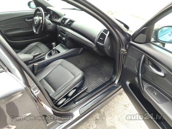 Pelēks BMW 1-series 2008 Narva, ar dzinēja tilpumu 2.00 L un nobraukumu 294 tūkst. km par 4500 €, foto 6 vietnē AUTOMOTO.COM.LV