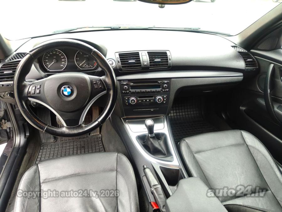 Grey BMW 1-series 2008 in Narva, with an engine capacity of 2.00 L and mileage of 294 thousand km for 4500 €, photo 9 on AUTOMOTO.COM.LV