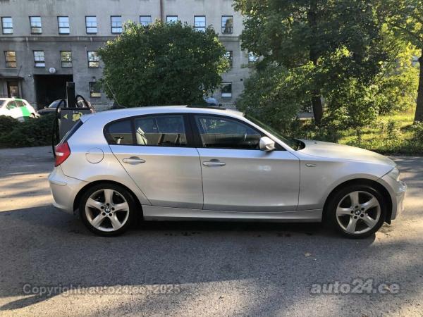 Pelēks BMW 1-series 2010 Tallina, ar dzinēja tilpumu 2.00 L un nobraukumu 210 tūkst. km par 5280 €, foto 2 vietnē AUTOMOTO.COM.LV