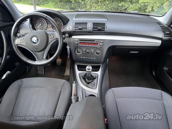 Grey BMW 1-series 2010 in Tallinn, with an engine capacity of 0.00 L and mileage of 329 thousand km for 3900 €, photo 9 on AUTOMOTO.COM.LV