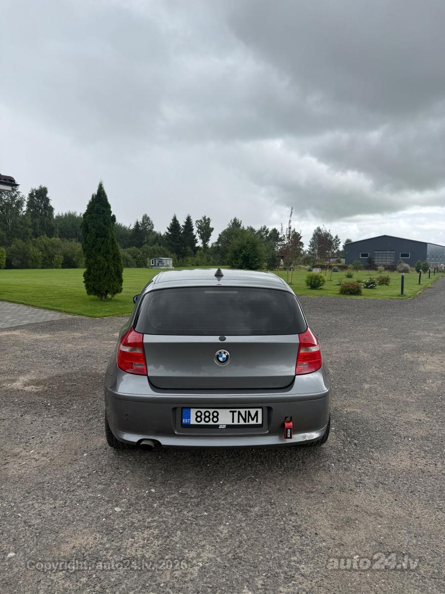 Grey BMW 1-series 2011 in Tallinn, with an engine capacity of 2.00 L and mileage of 257 thousand km for 5100 €, photo 5 on AUTOMOTO.COM.LV