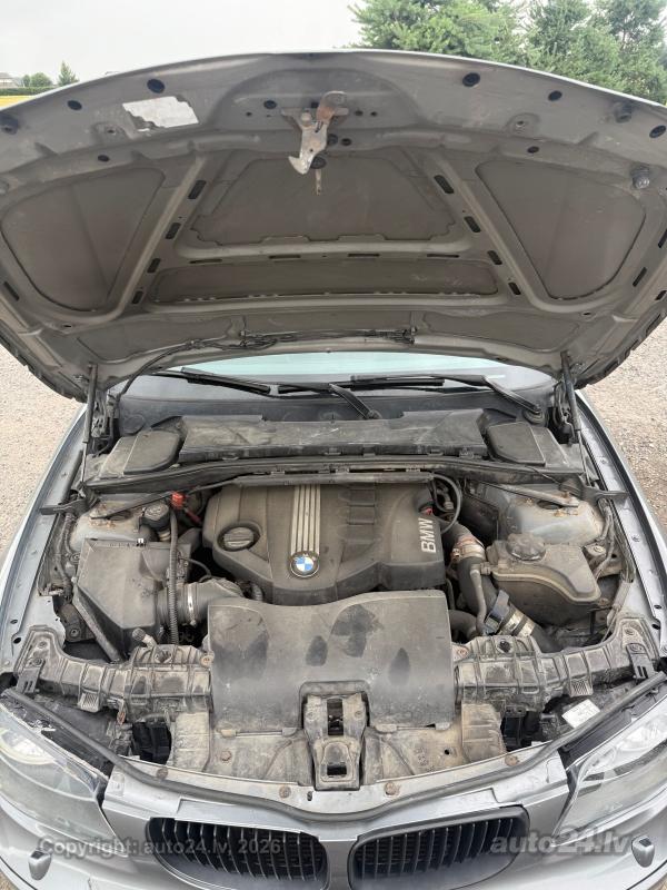 Pelēks BMW 1-series 2011 Tallina, ar dzinēja tilpumu 2.00 L un nobraukumu 257 tūkst. km par 5100 €, foto 10 vietnē AUTOMOTO.COM.LV