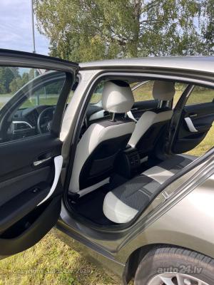 Grey BMW 1-series 2017 in Tallinn, with an engine capacity of 2.00 L and mileage of 135 thousand km for 13990 €, photo 8 on AUTOMOTO.COM.LV