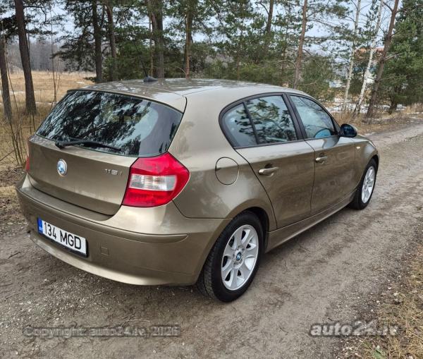 BMW 1-series 2005 Tallina, ar dzinēja tilpumu 2.00 L un nobraukumu 159 tūkst. km par 3790 €, foto 4 vietnē AUTOMOTO.COM.LV