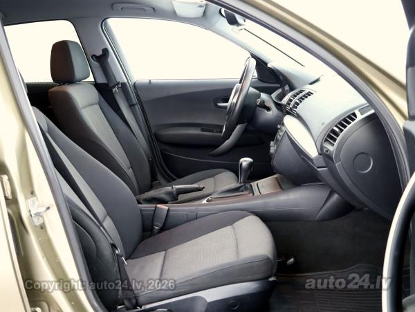 БМВ 1 Серия 2006 в Таллин на AUTOMOTO.COM.LV БМВ 1 Серия 2006 в Таллин, объемом двигателя 2.00 л и пробегом 268 тыс. км за 2299 €, фото 7 на AUTOMOTO.COM.LV