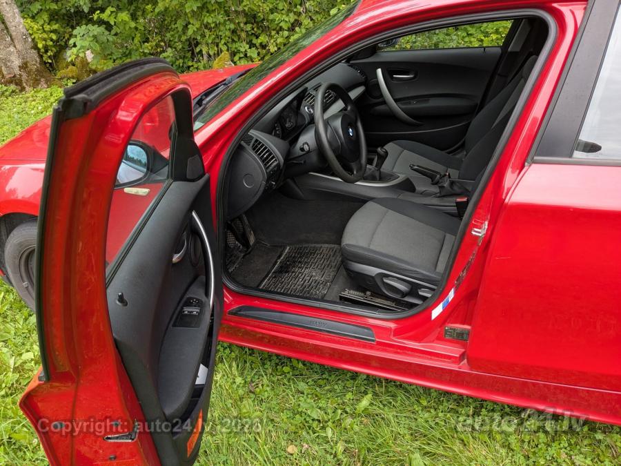 Sarkans BMW 1-series 2004 Keila, ar dzinēja tilpumu 1.60 L un nobraukumu 210 tūkst. km par 2500 €, foto 10 vietnē AUTOMOTO.COM.LV