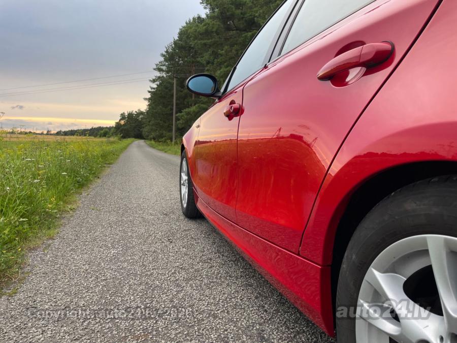 Red BMW 1-series 2007 in Tallinn, with an engine capacity of 2.00 L and mileage of 185 thousand km for 4999 €, photo 11 on AUTOMOTO.COM.LV