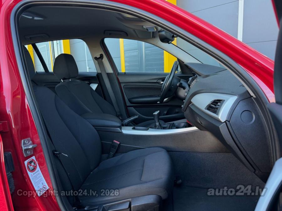 Red BMW 1-series 2012 in Tartu, with an engine capacity of 2.00 L and mileage of 239 thousand km for 4199 €, photo 9 on AUTOMOTO.COM.LV