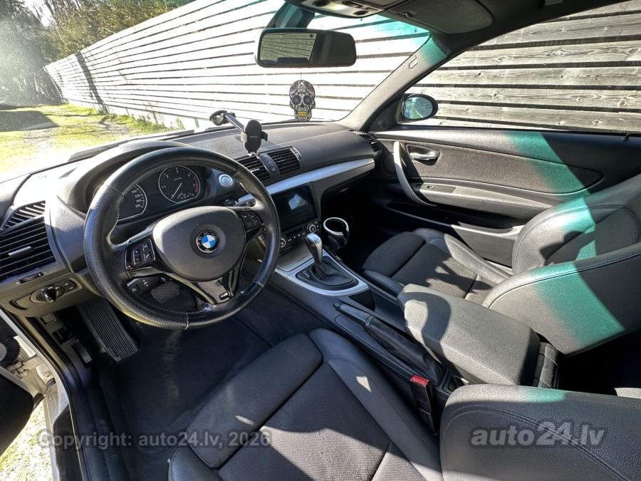 Balts BMW 1-series 2008 Tallina, ar dzinēja tilpumu 2.00 L un nobraukumu 323 tūkst. km par 8099 €, foto 9 vietnē AUTOMOTO.COM.LV
