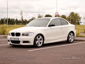 White BMW 1-series 2009 in Tallinn, with an engine capacity of 2.00 L and mileage of 240 thousand km for 7900 €, photo  on AUTOMOTO.COM.LV