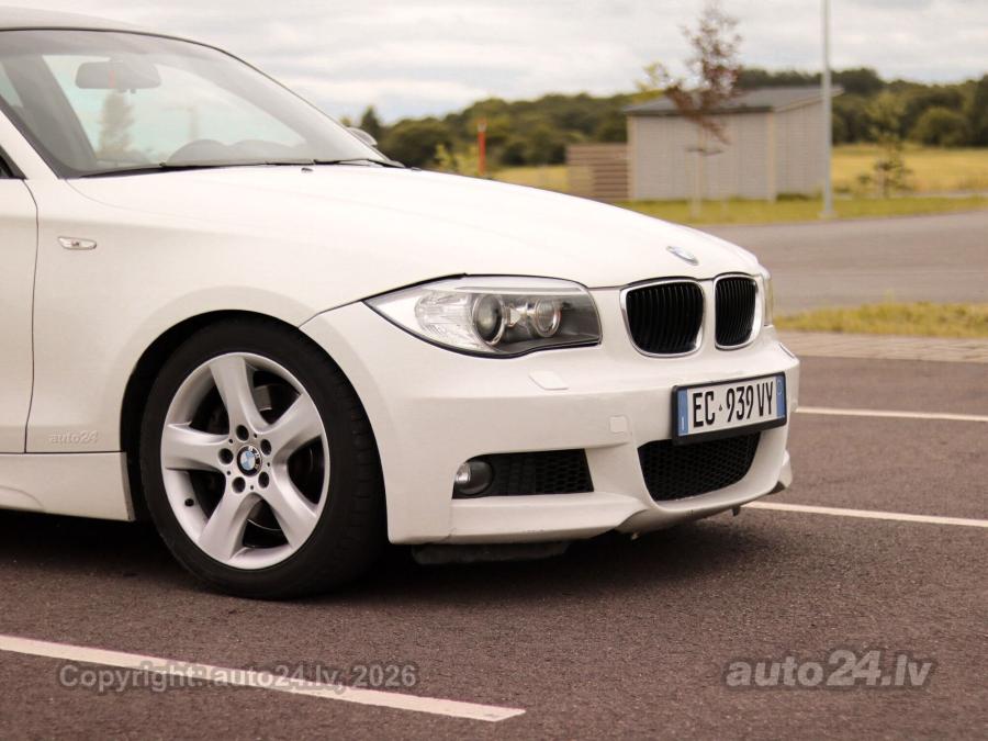 White BMW 1-series 2009 in Tallinn, with an engine capacity of 2.00 L and mileage of 240 thousand km for 7900 €, photo 6 on AUTOMOTO.COM.LV